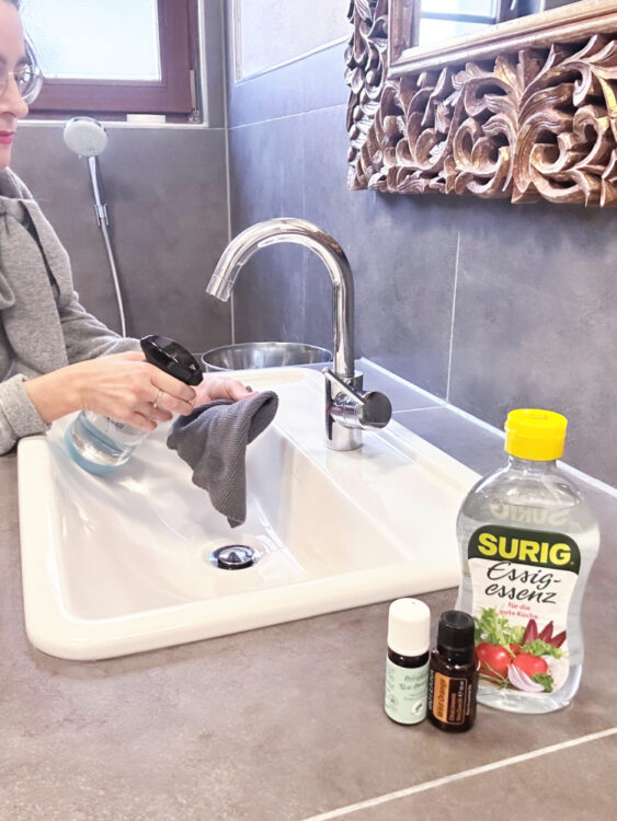 Mit Essigessenz von Surig alles putzen